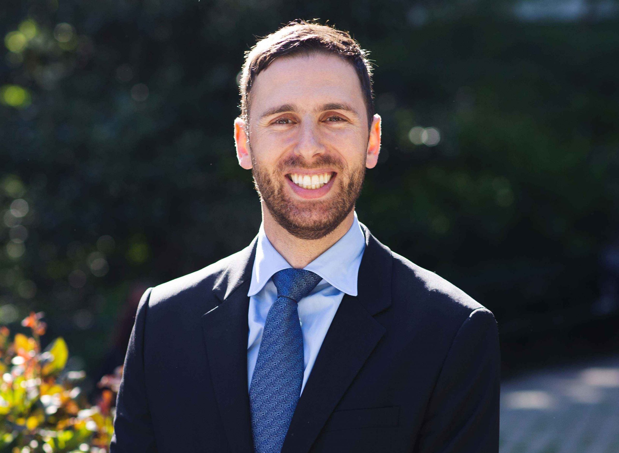 Introducing Dr. Adam Driesman: Your Expert in Hip and Knee Care